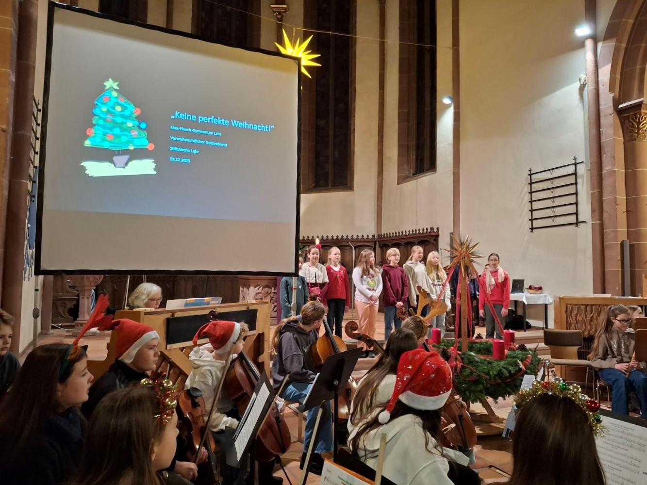 Vorweihnachtlicher Schulgottesdienst des MPG | Max-Planck Gymnasium