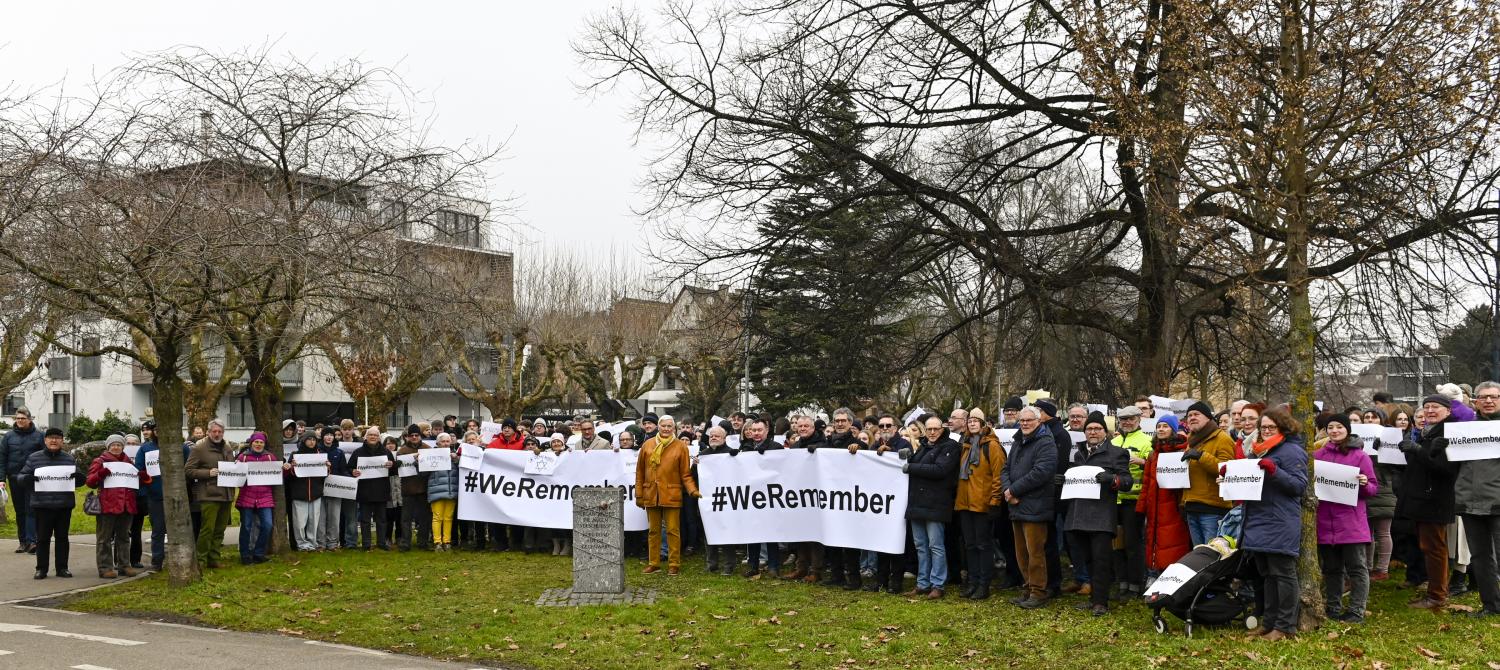 MPG beteiligt sich an der Kampagne „#WeRemember“ | Max-Planck Gymnasium